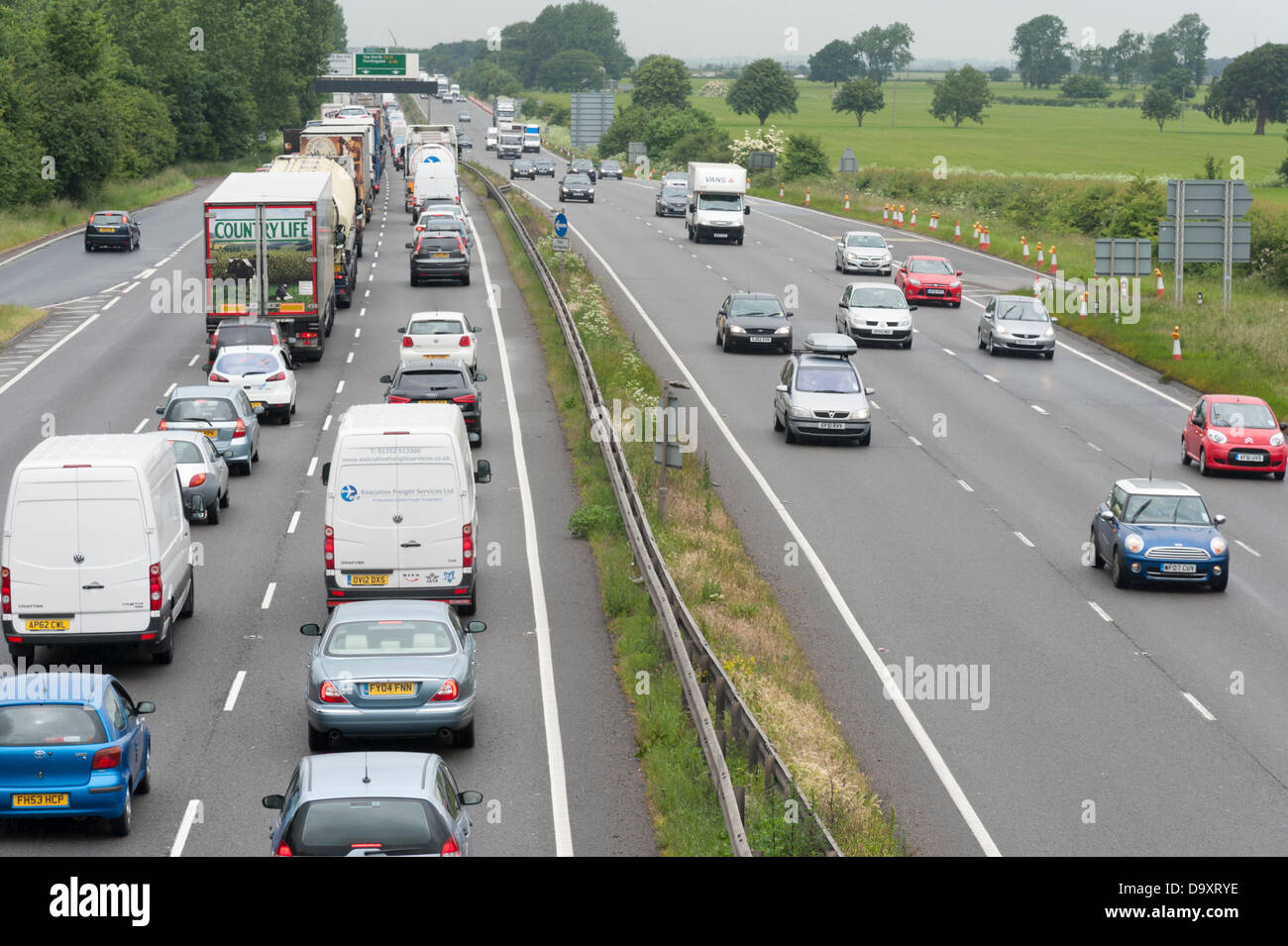 Motorways roads with traffic hi-res stock photography and images - Alamy