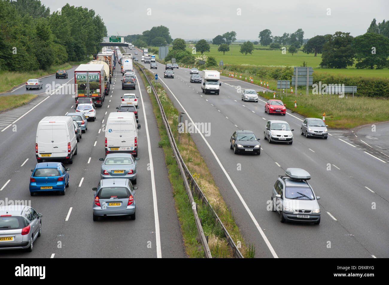 Route upgrade hi-res stock photography and images - Alamy