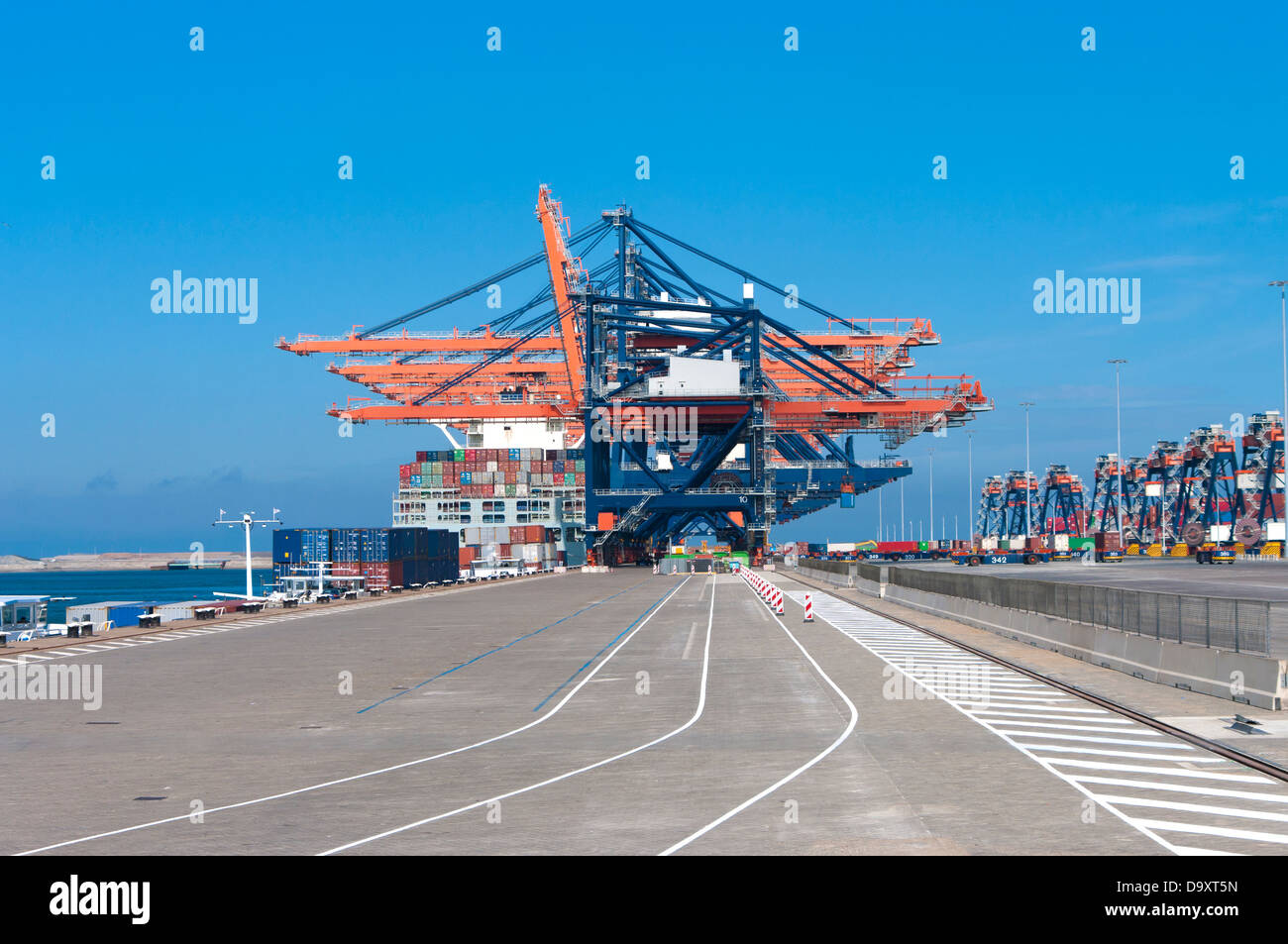 Container terminal in harbor hi-res stock photography and images - Alamy