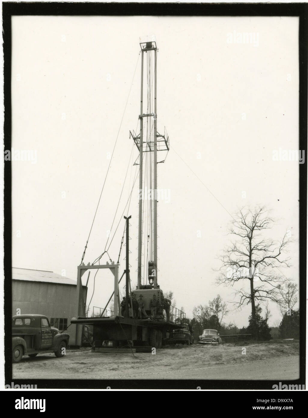 Camp drilling hi-res stock photography and images - Alamy