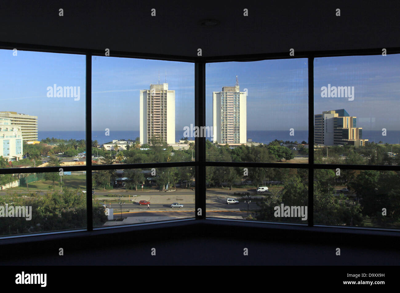 Built in the 1980s hi-res stock photography and images - Alamy