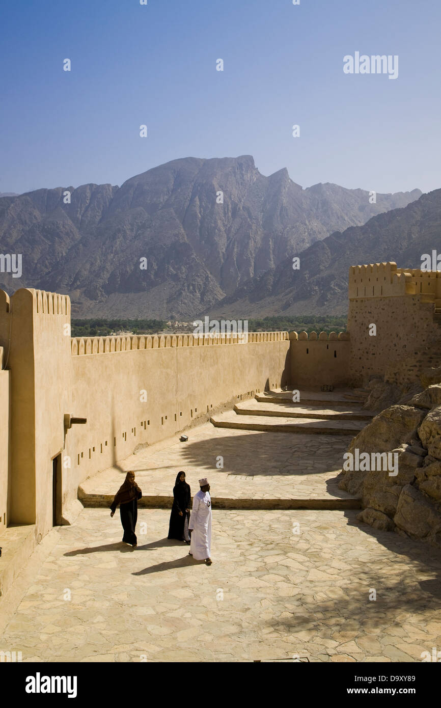 The Hajar Mountains and Fort of Nakhal, Nakhal, Oman Stock Photo - Alamy