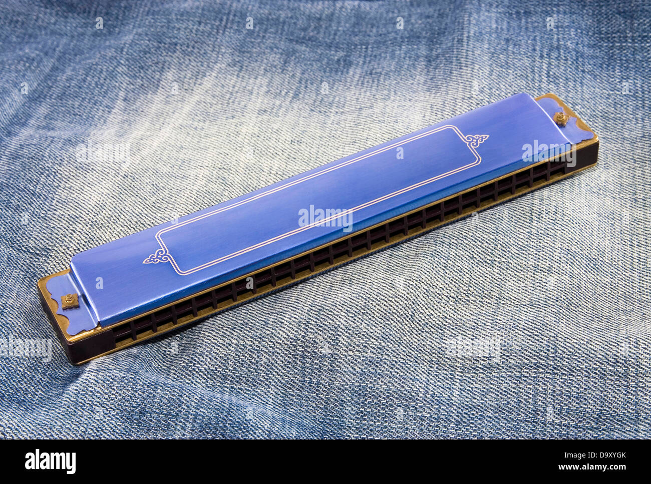 Harmonica blues hi-res stock photography and images - Alamy