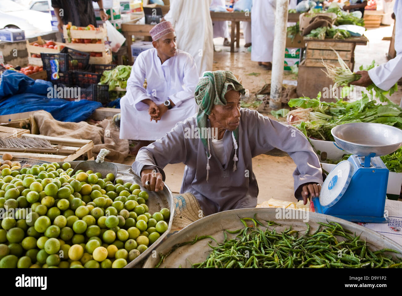 A lively produce market in the Parka District of Muscat, Oman Stock ...