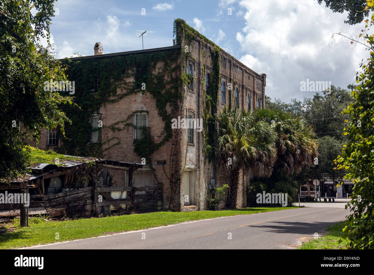 Ramshackle Shed High Resolution Stock Photography and Images - Alamy