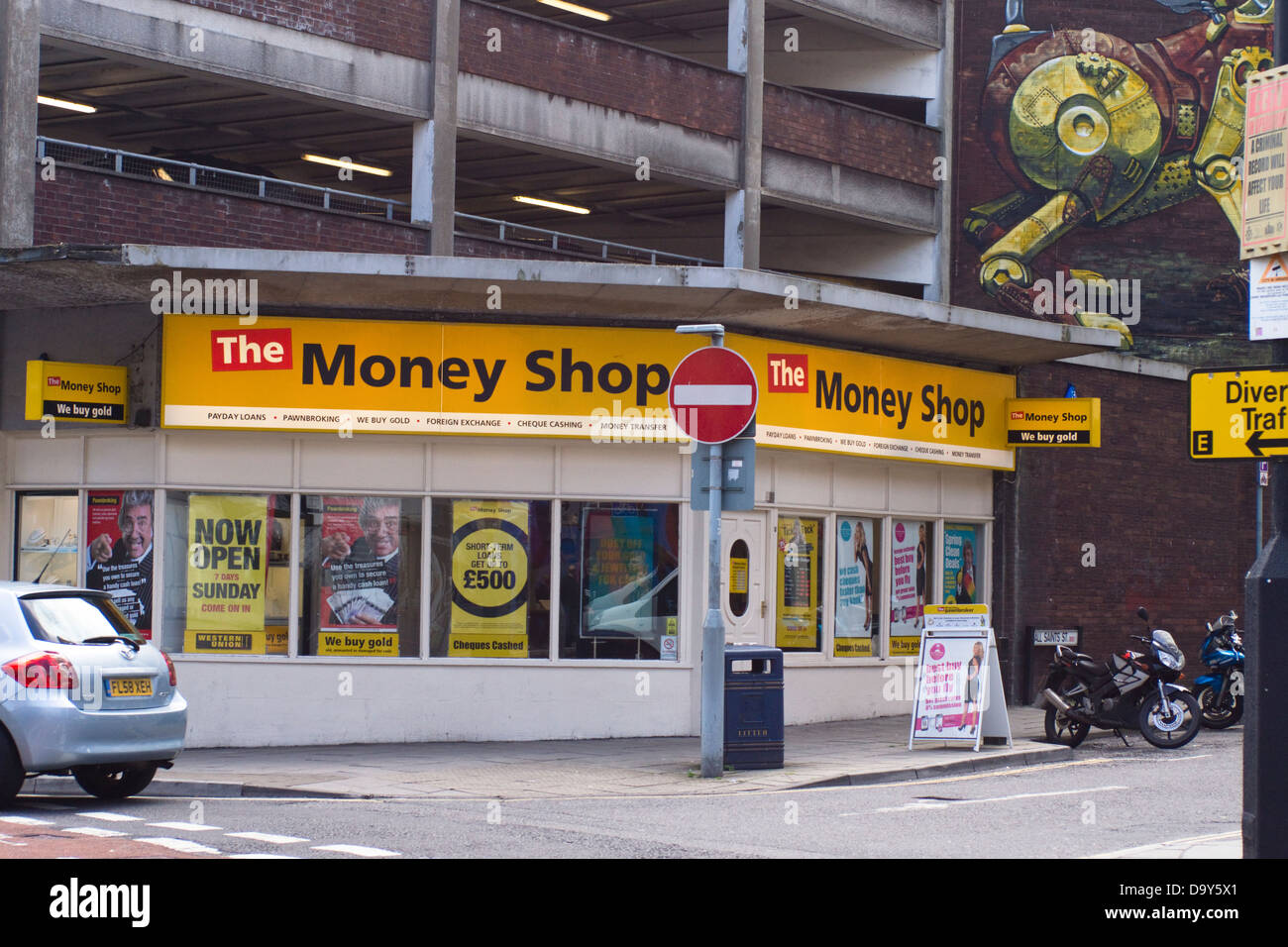 Money Shop Bristol High Resolution Stock Photography and Images - Alamy