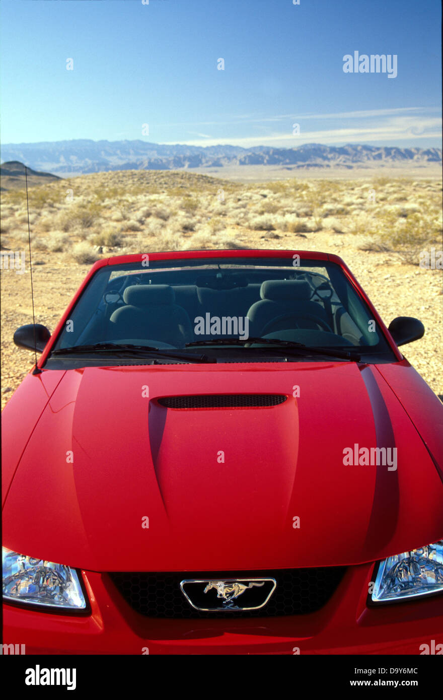 Mustang car in the Nevada Desert Stock Photo - Alamy