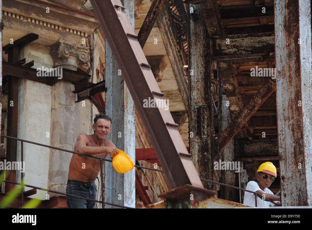 Cuban Building site Stock Photo - Alamy