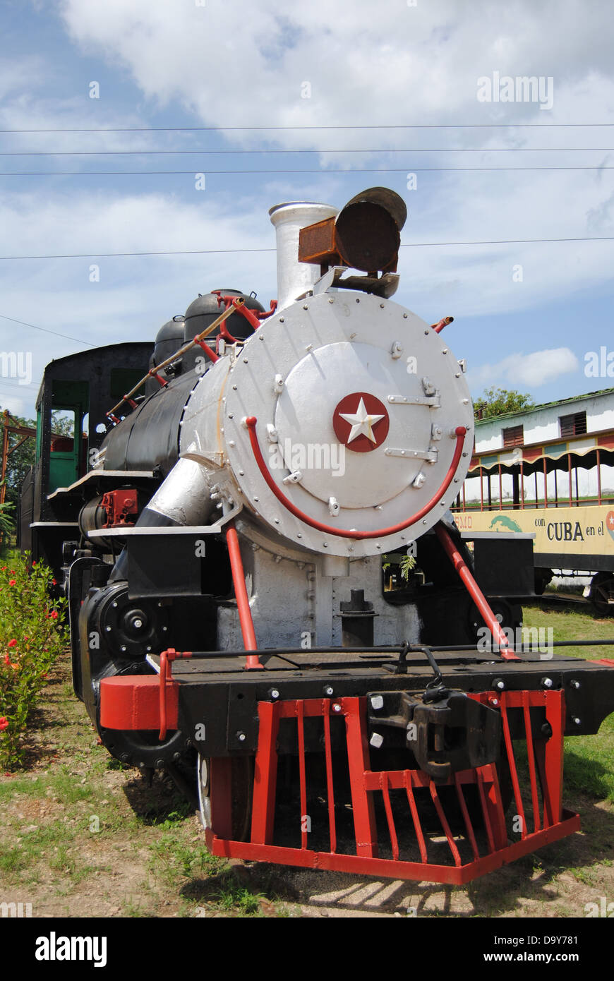 Street steam train hi-res stock photography and images - Alamy