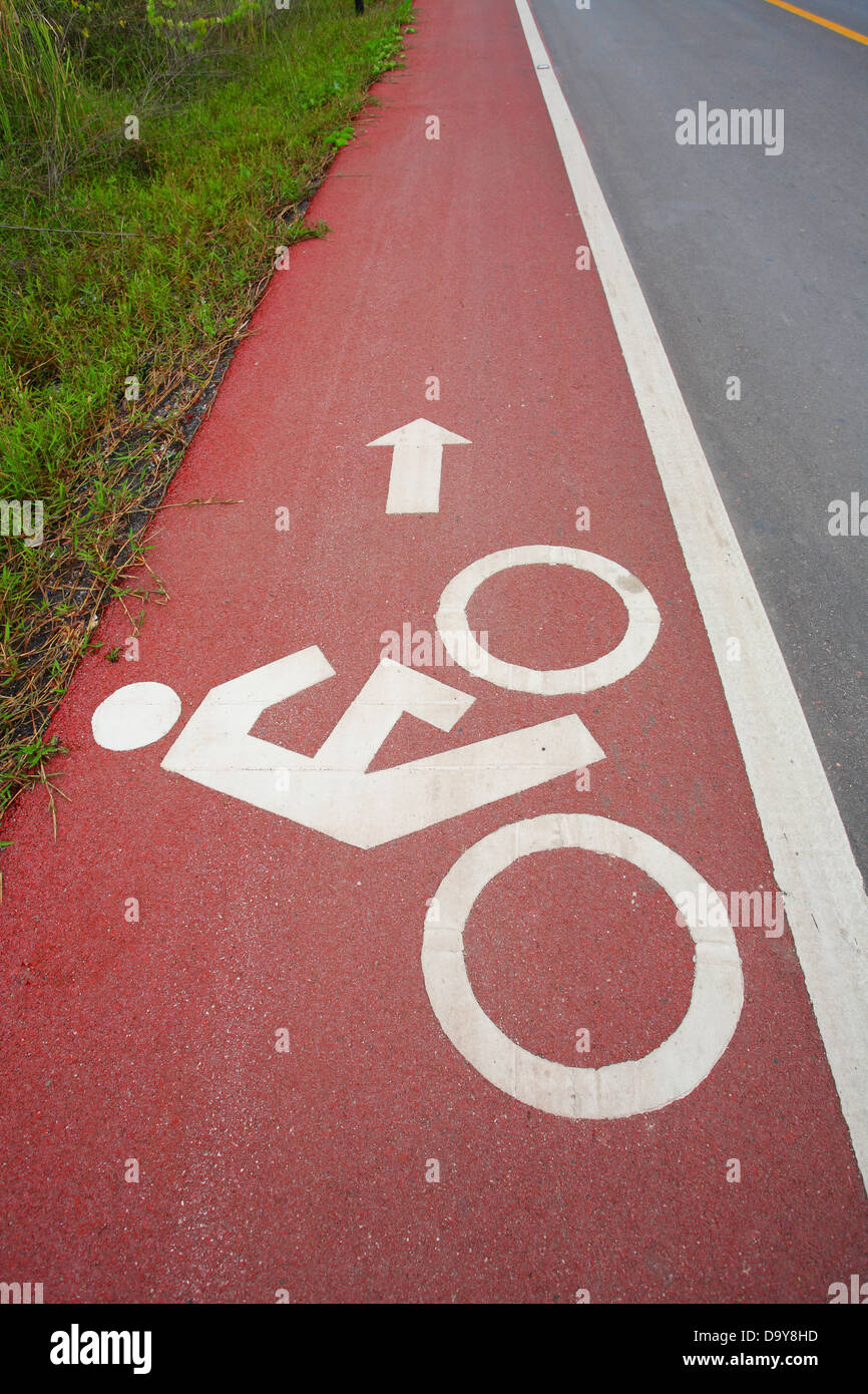 Bicycle path hi-res stock photography and images - Alamy