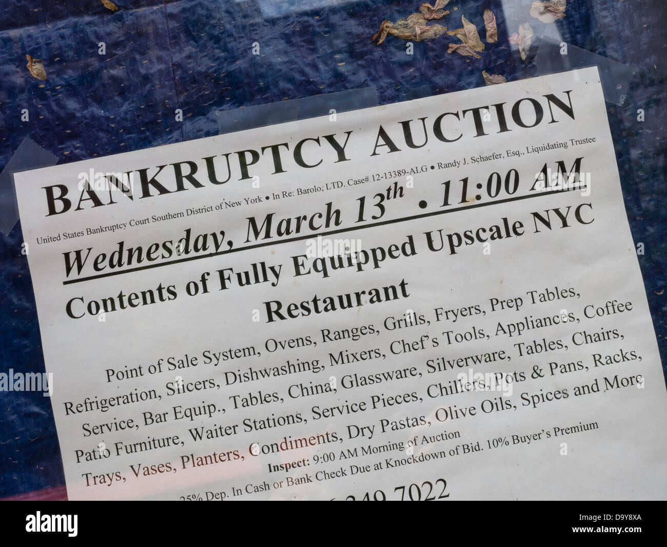 Restaurant Bankruptcy Notice, NYC Stock Photo - Alamy