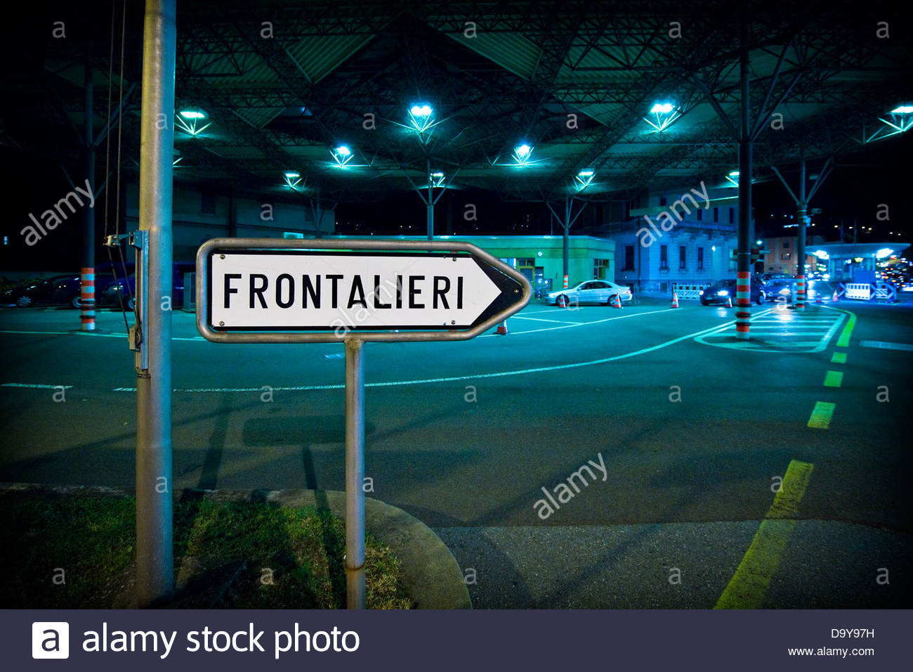 Border Marking Stock Photos & Border Marking Stock Images - Alamy