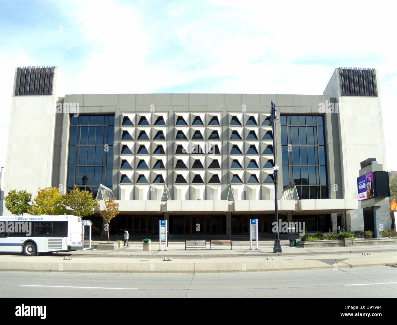 Centennial concert hall manitoba hi-res stock photography and images ...