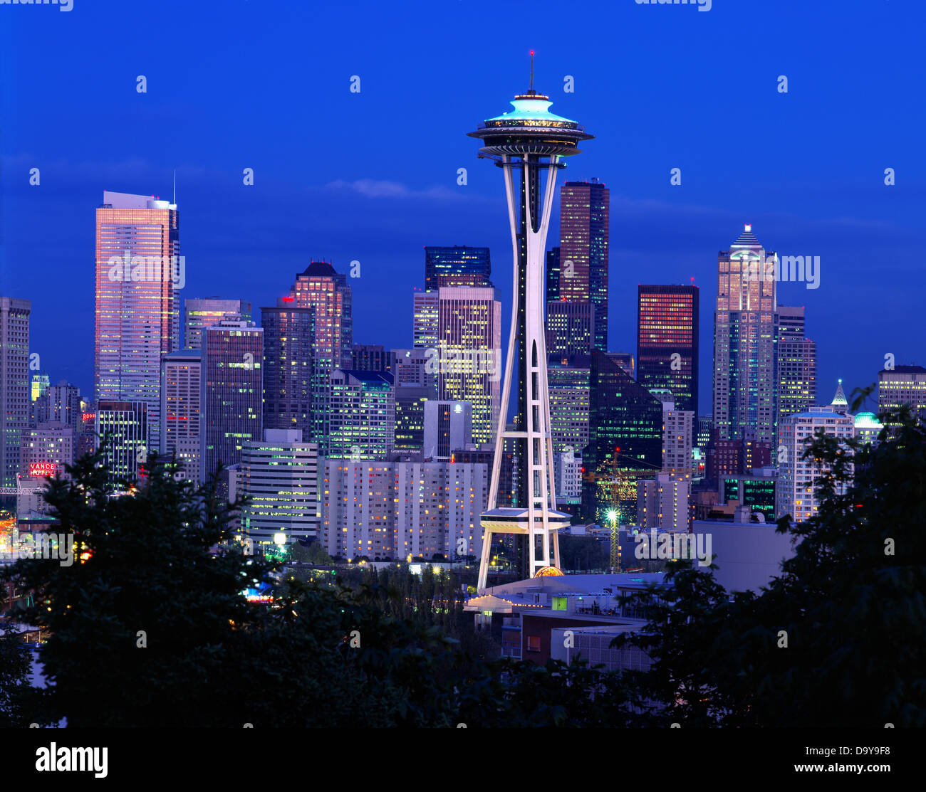 Queen anne hill hi-res stock photography and images - Alamy