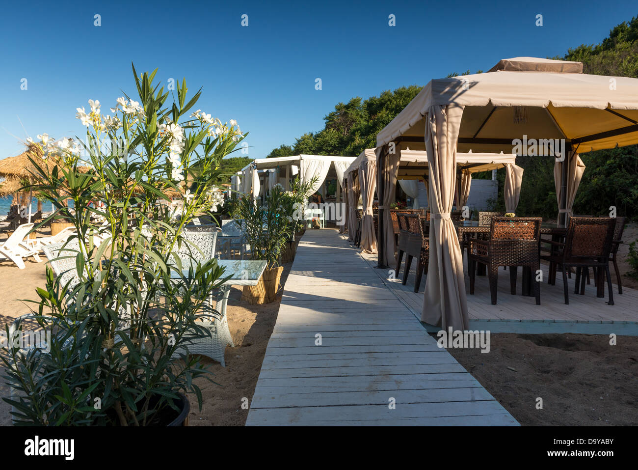Beach summer restaurant on the sea Stock Photo - Alamy