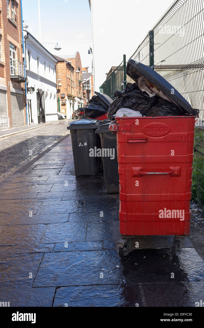 Bin collection northern ireland hi-res stock photography and images - Alamy