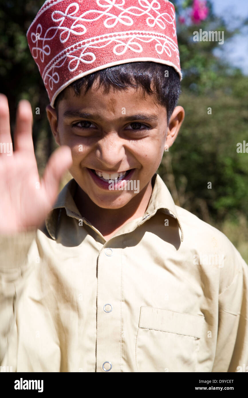 Omani boy hi-res stock photography and images - Alamy