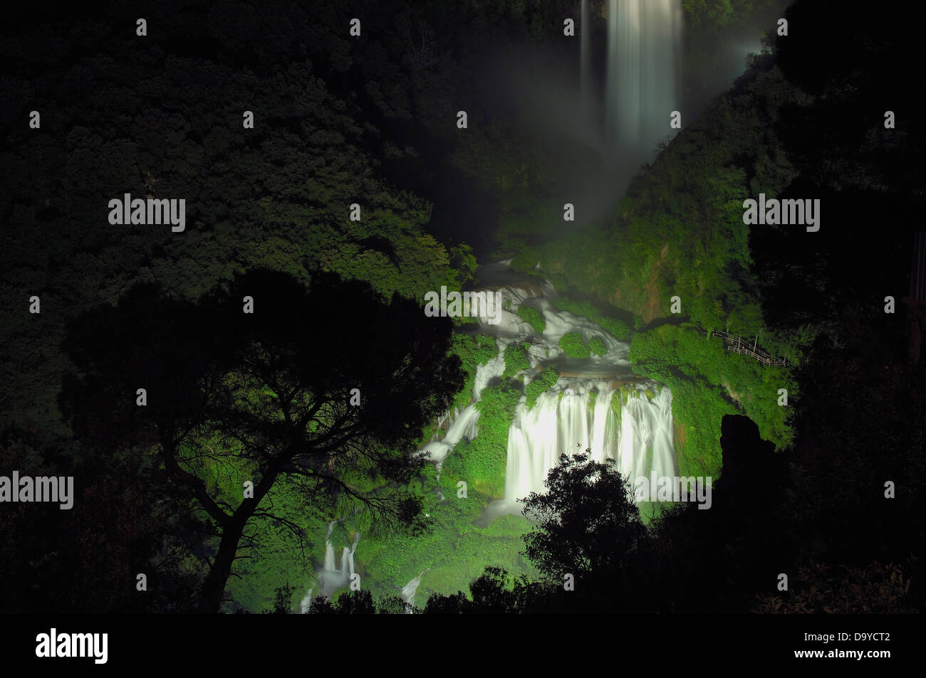 Marmore waterfalls at Dusk, Cascata delle Marmore, Valnerina. Terni ...