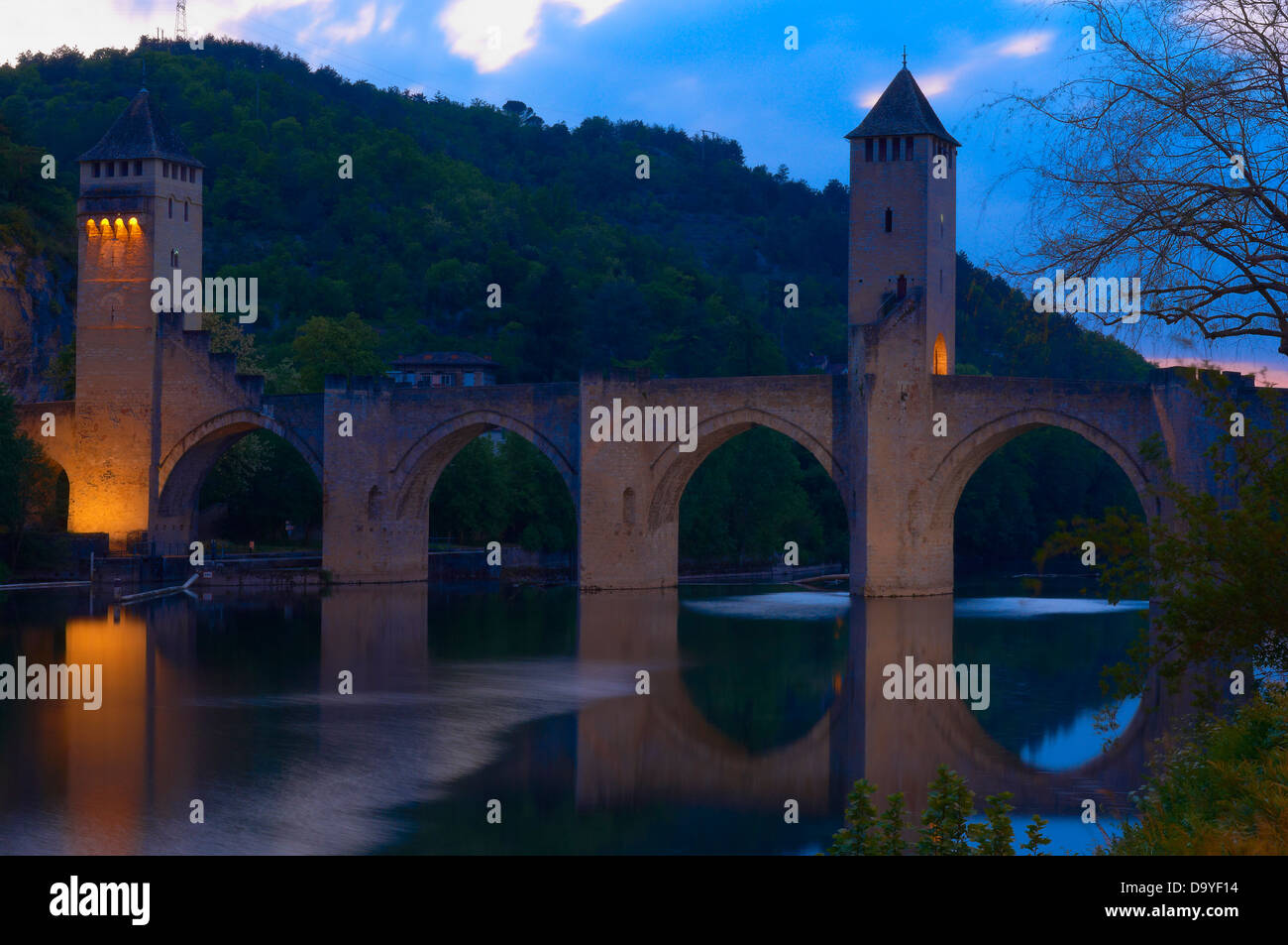 Cahors, Valentre bridge, Pont Valentre at Dusk, Lot River, Lot ...