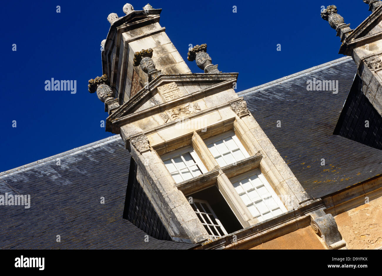 Large french windows hi-res stock photography and images - Alamy