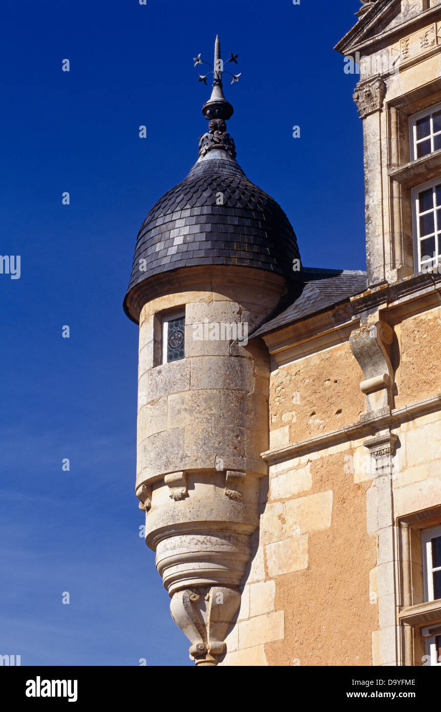 Close-up of turret with dark gray tiled roof of French chateau Stock ...