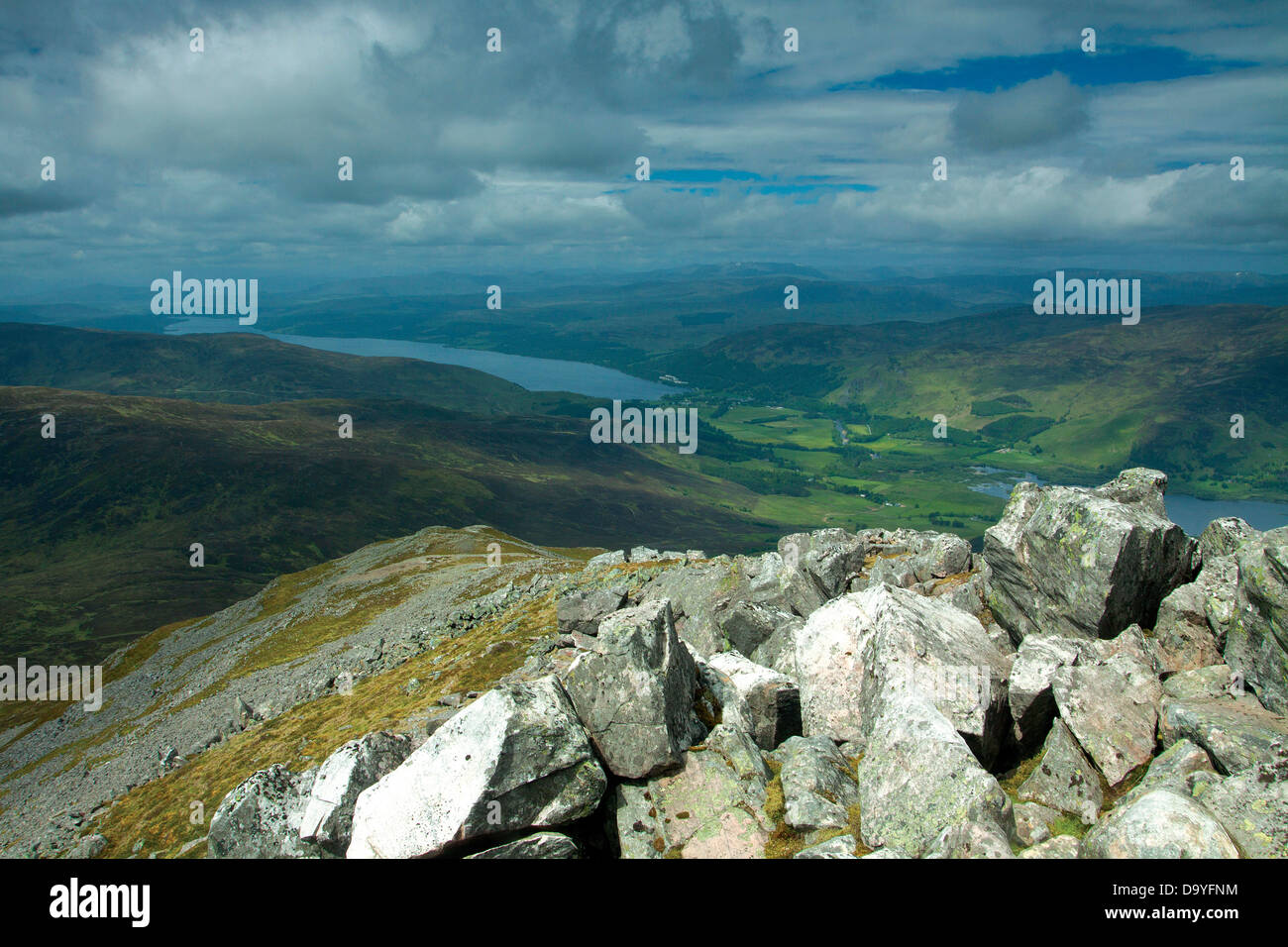 Loch rannoch with schiehallion hi-res stock photography and images - Alamy