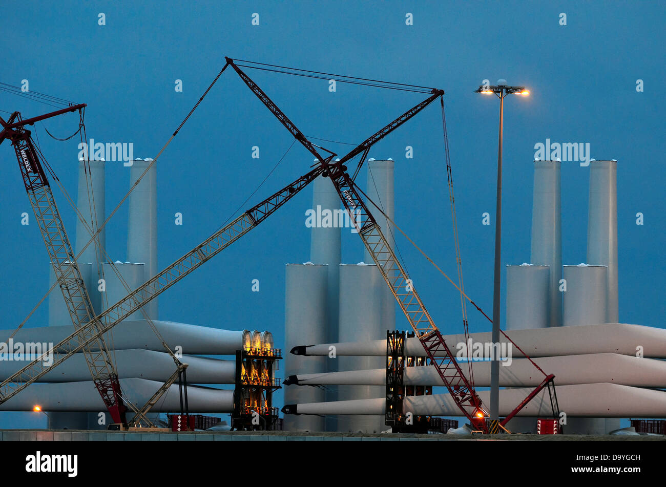 Norfolk wind turbines hi-res stock photography and images - Alamy