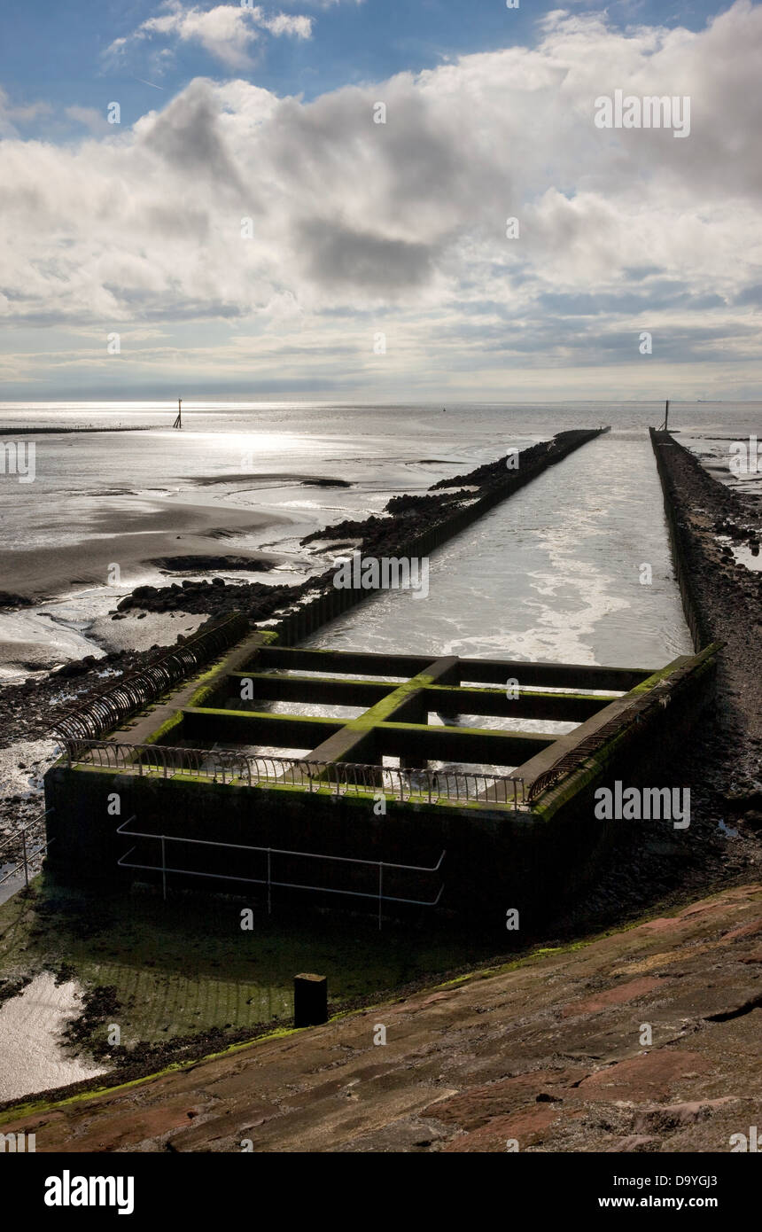 Cooling water outlet into Morecambe Bay from Heysham Nuclear Power ...