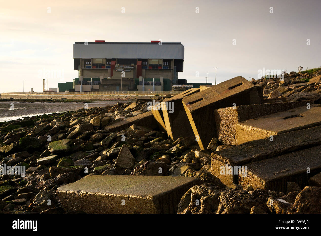 Nuclear uk beach sunset hi-res stock photography and images - Alamy