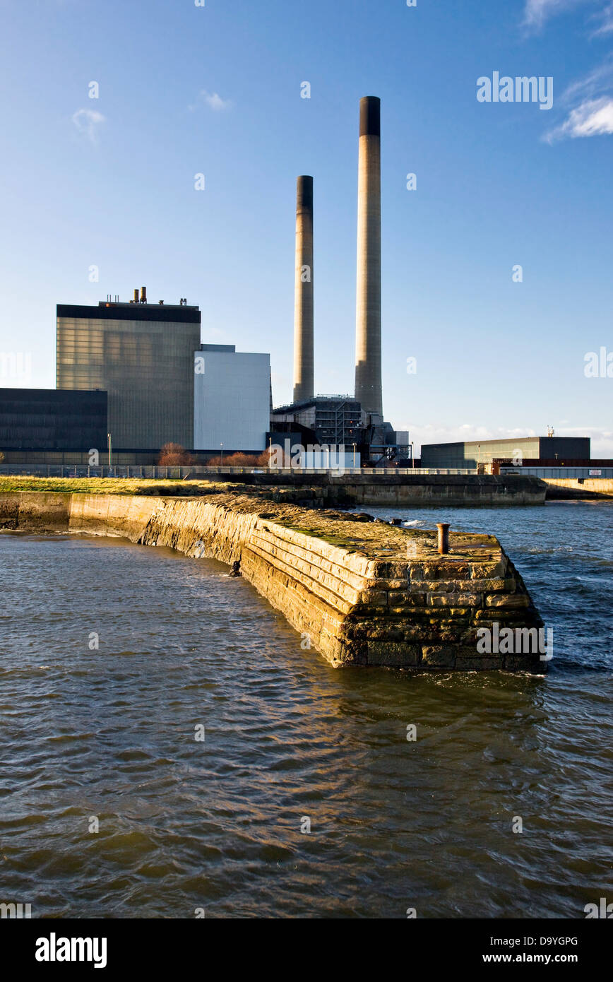 Cockenzie power station coal fired hi-res stock photography and images ...