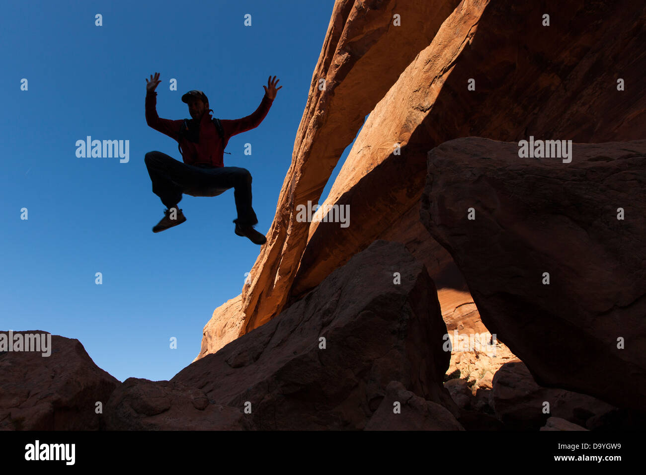 Longbow arch hi-res stock photography and images - Alamy