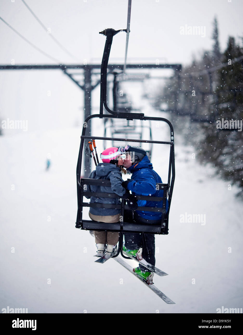 The chairlift hi-res stock photography and images - Alamy