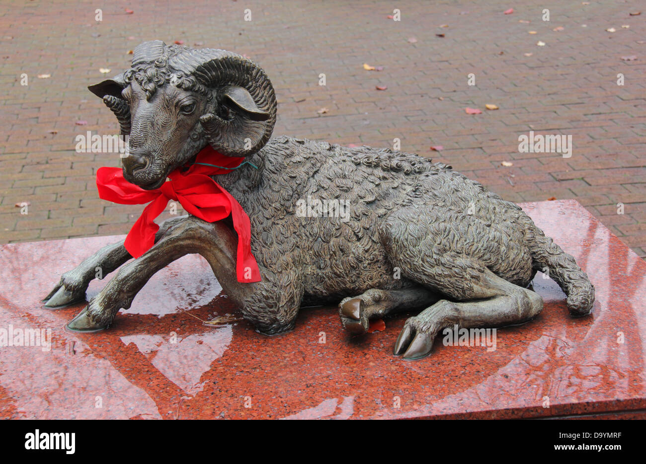 Statue of a ram in a public park in Philadelphia, Pennsylvania Stock ...