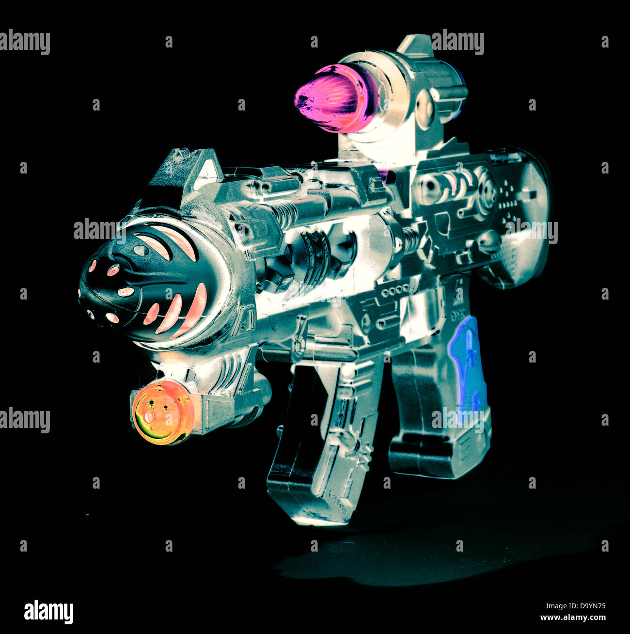 Ray gun retro toy hi-res stock photography and images - Alamy