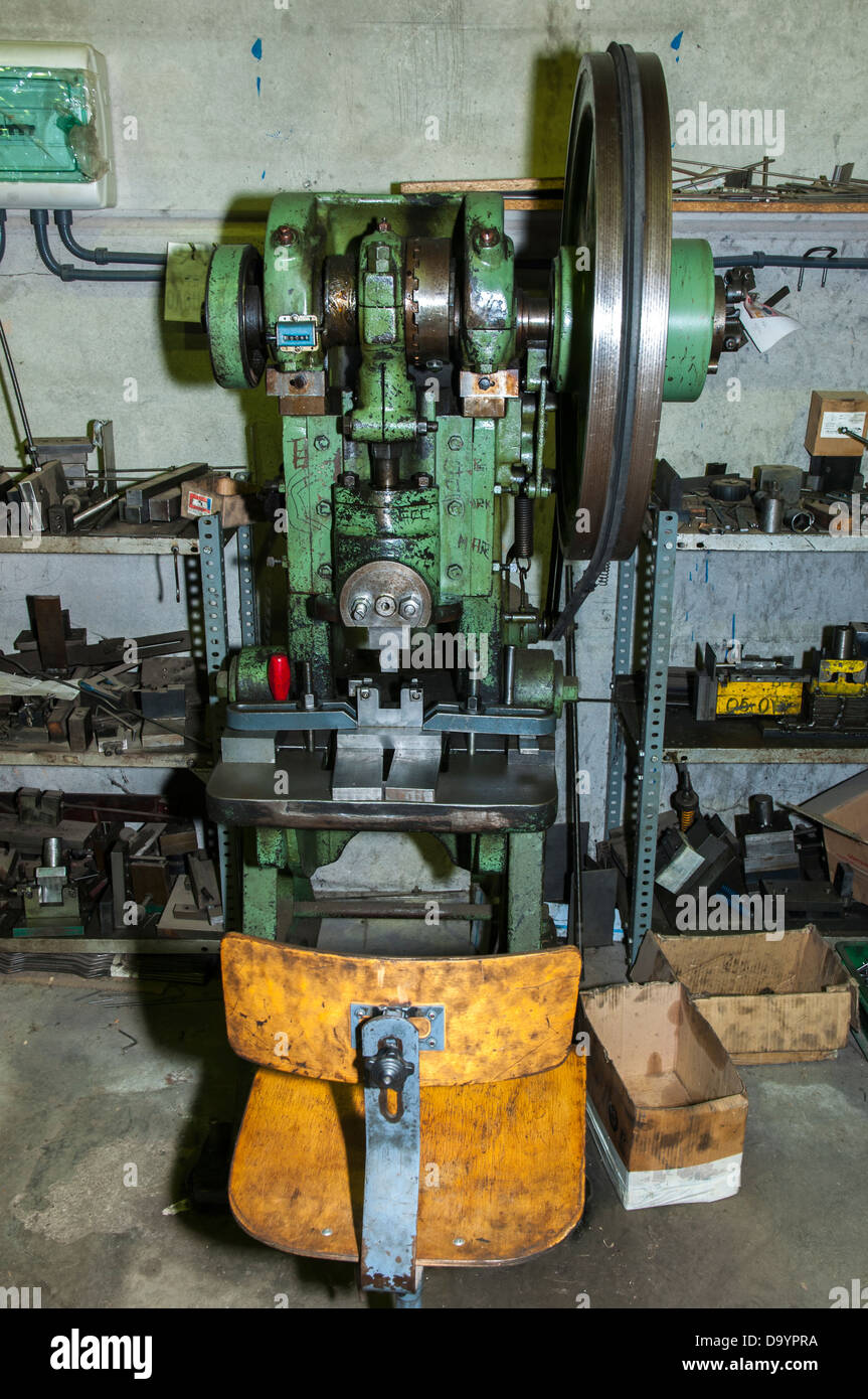 shop press used to press the iron or steel Stock Photo - Alamy