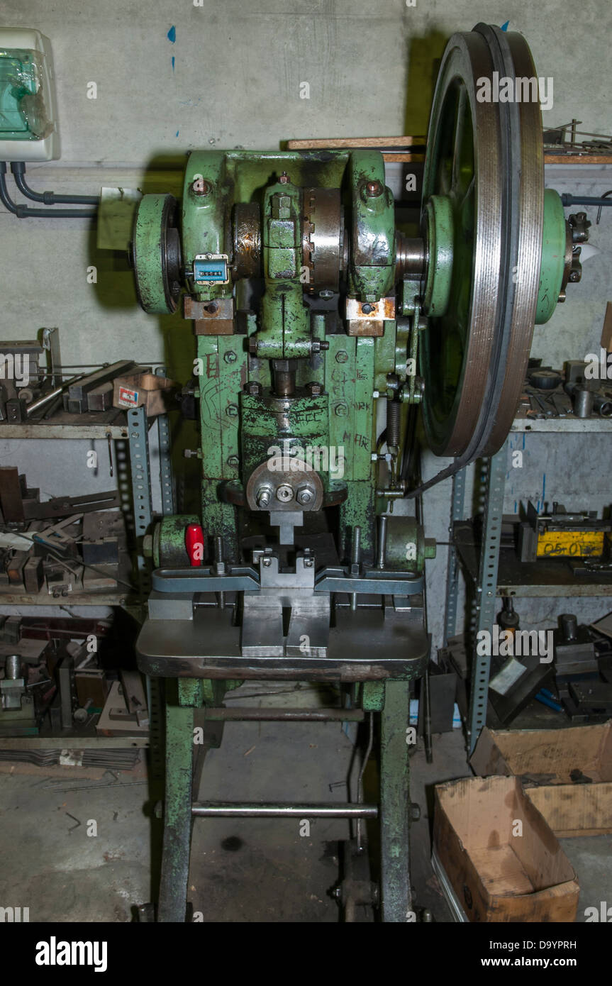 shop press used to press the iron or steel Stock Photo - Alamy