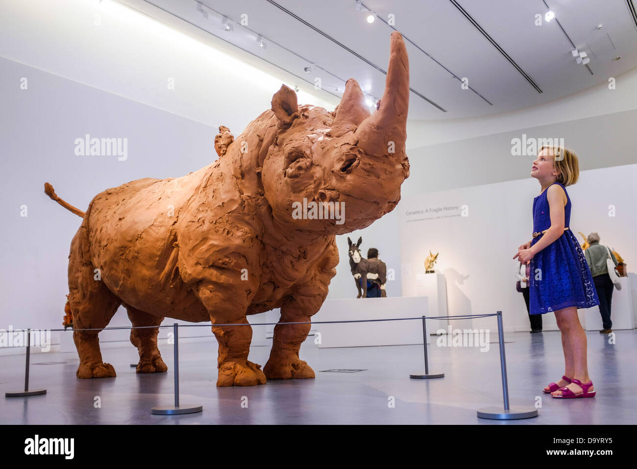 Dwarfed figure hi-res stock photography and images - Alamy