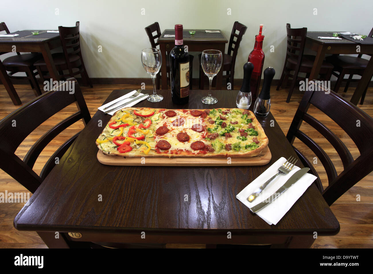 Freshly made Pizza inside a Pizza Restaurant Stock Photo - Alamy