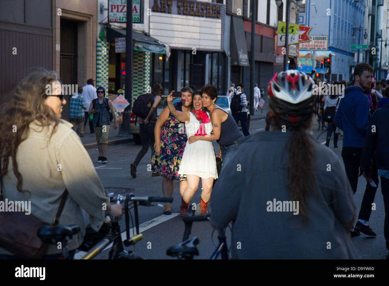 San Francisco, USA. 28th June 2013. Thousands gathered in San Francisco ...