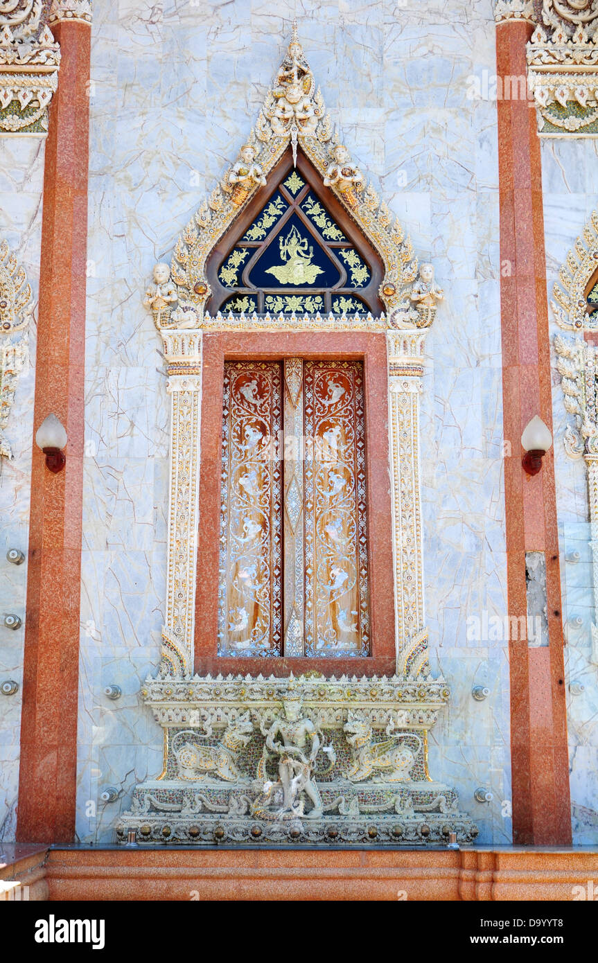 Temple facade art hi-res stock photography and images - Alamy