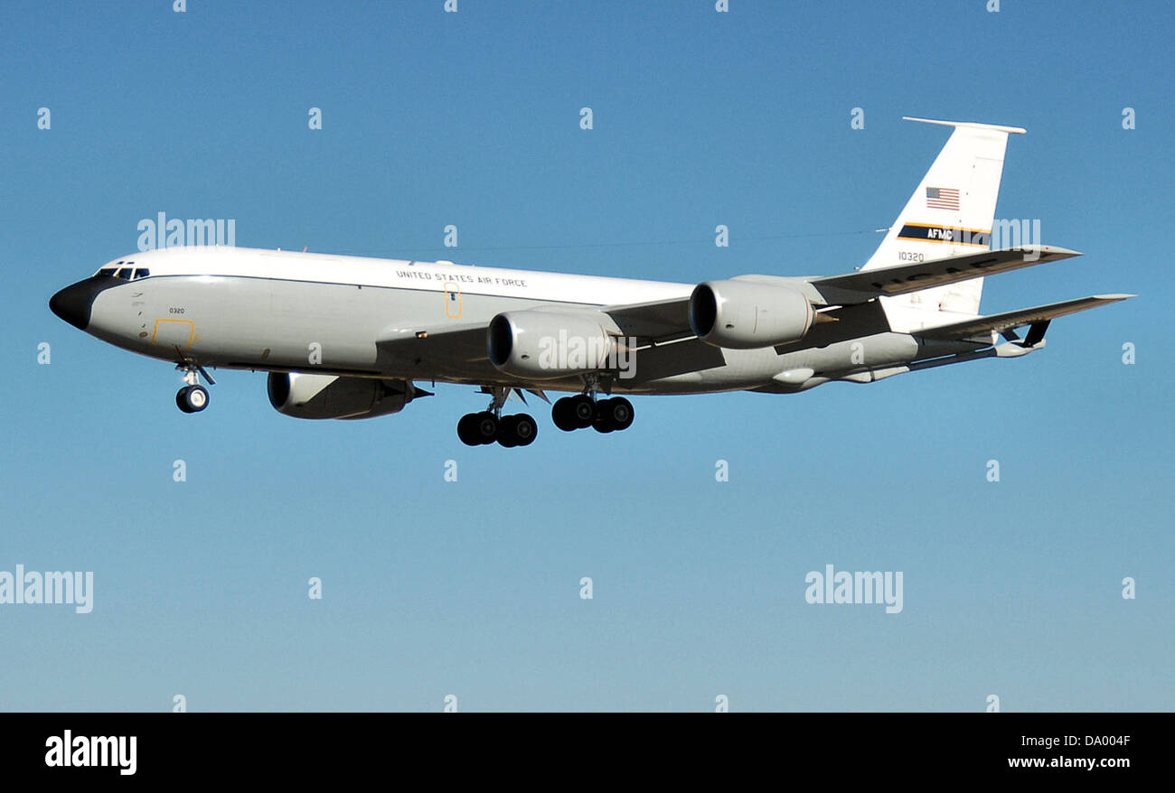 418th flight test squadron hi-res stock photography and images - Alamy