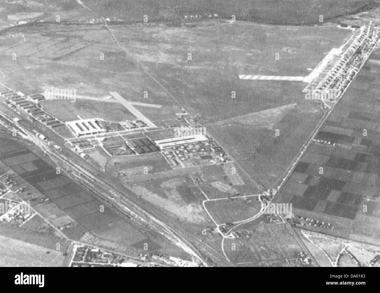 Kelly Field and Duncan Field in Texas were key U.S. Army Air Corps ...
