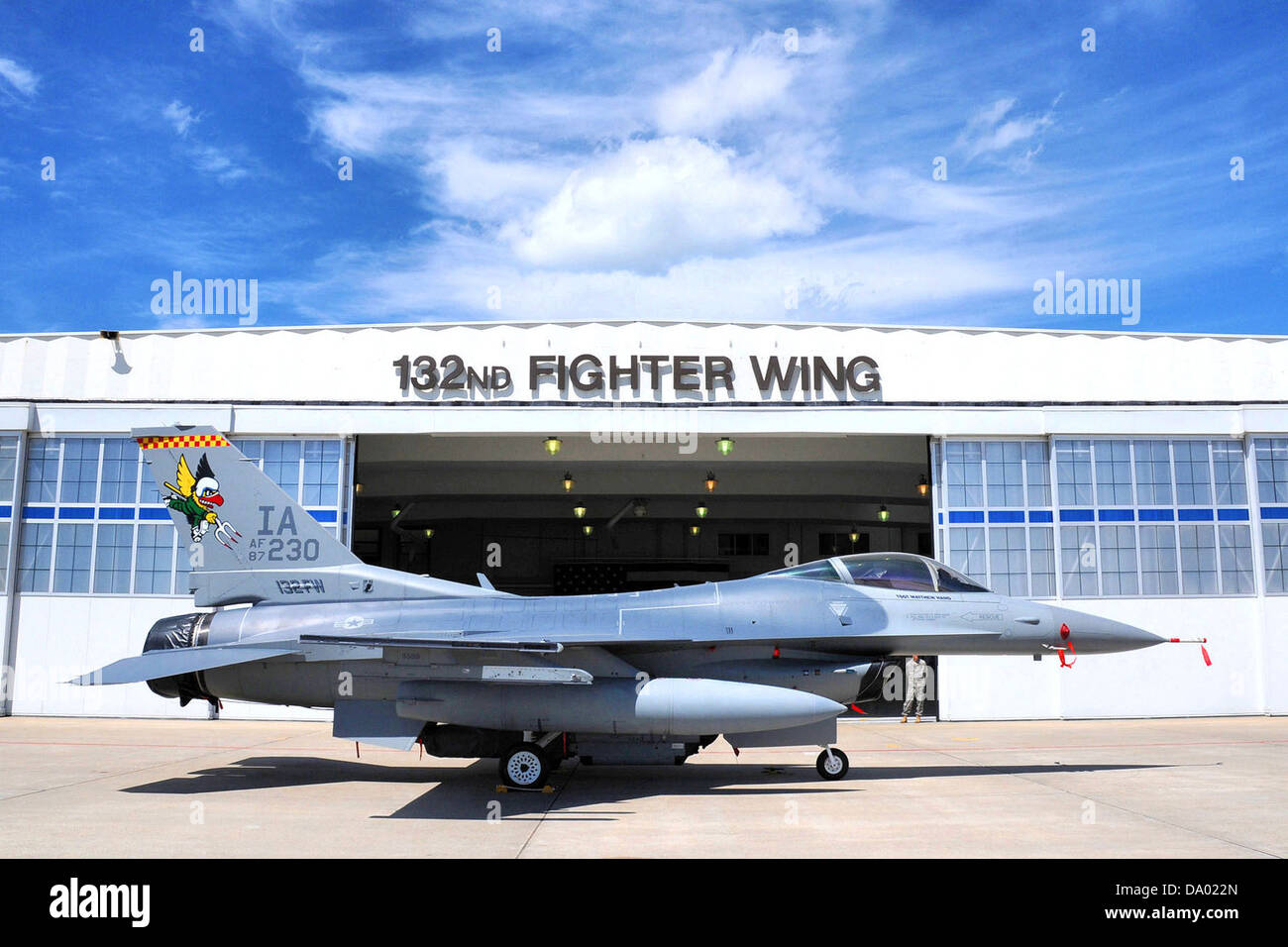 The 124th Fighter Squadron operates the General Dynamics F-16C Block ...