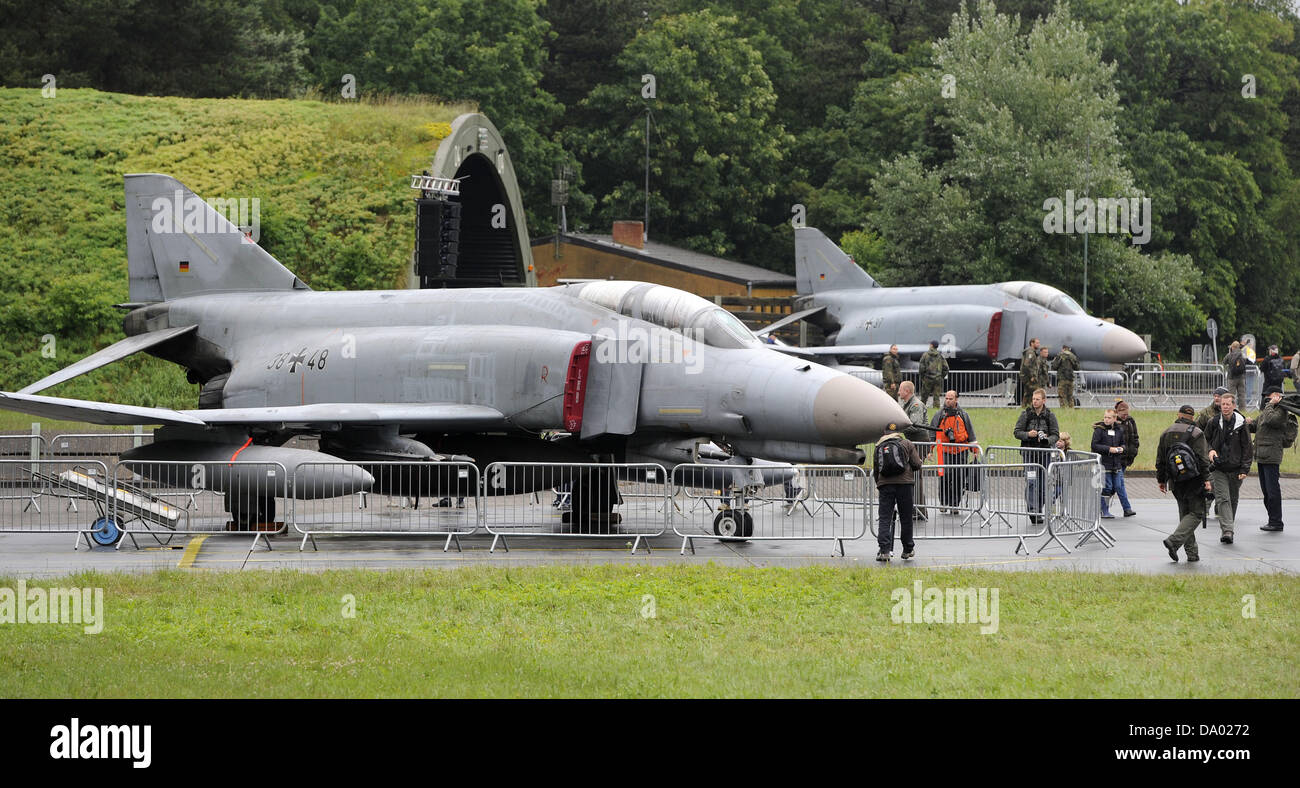 Fighter jets of type 'Phantoms F-4F' stand on the airfield of the ...
