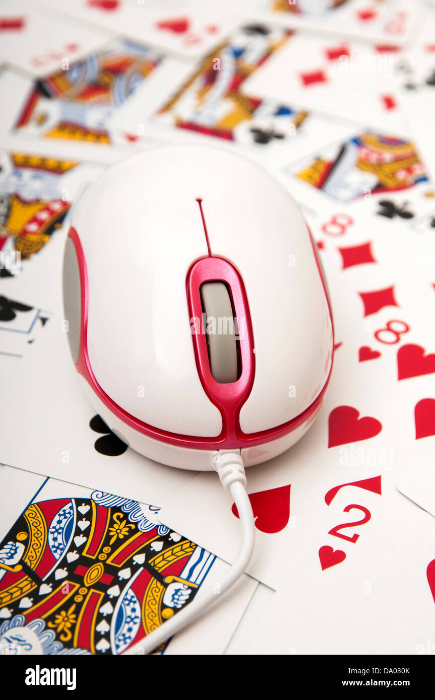 Mouse hold card hi-res stock photography and images - Alamy