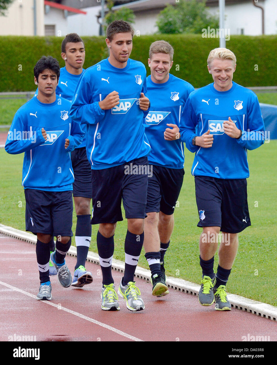 Players Ahmed Sassi (L-R),Kevin Akpoguma, Jens Grahl, Sven Schipplock ...