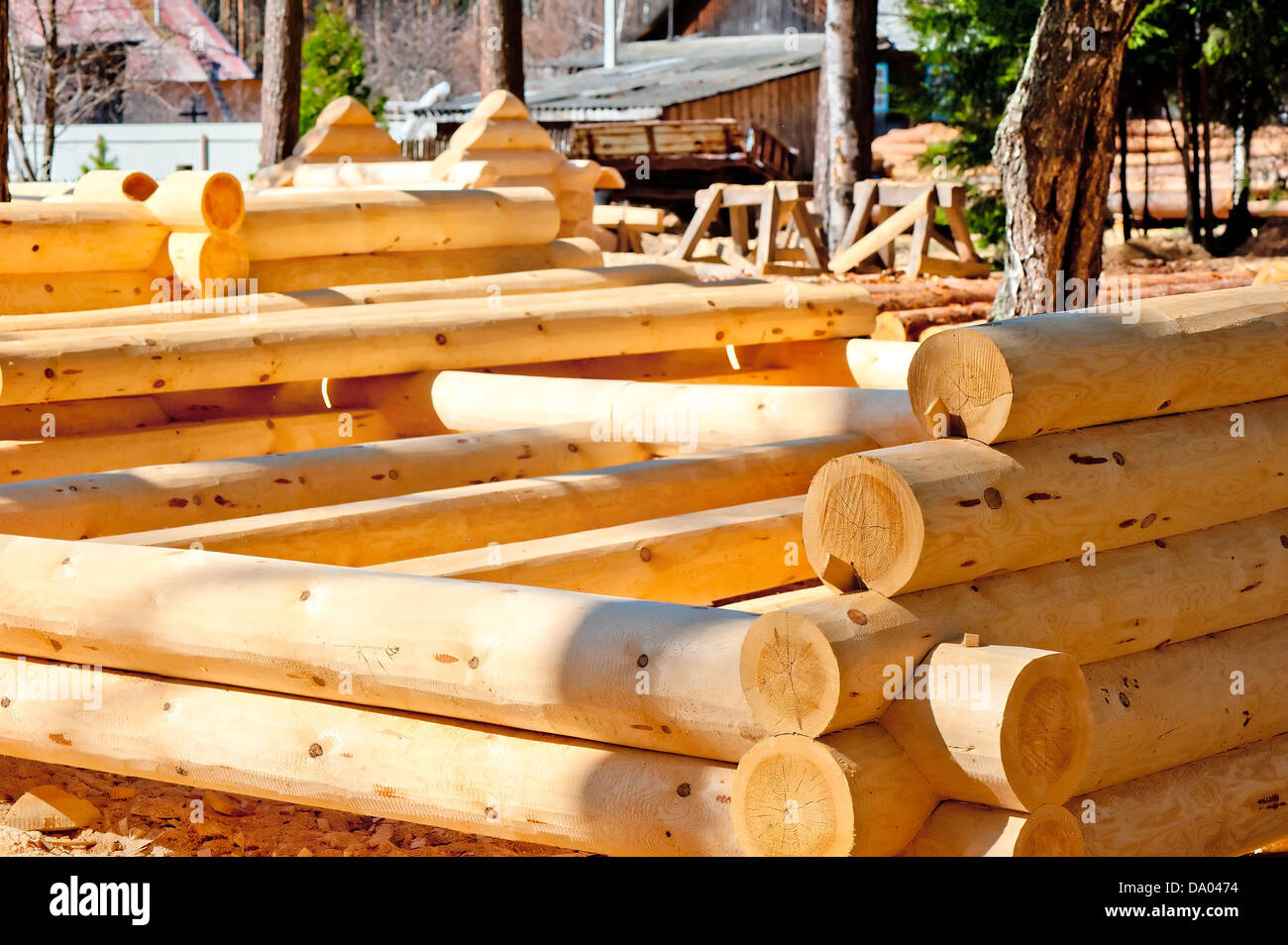 Timber round house hi-res stock photography and images - Alamy