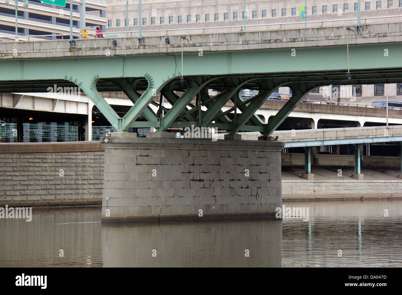 Schuylkill river bridge hi-res stock photography and images - Alamy