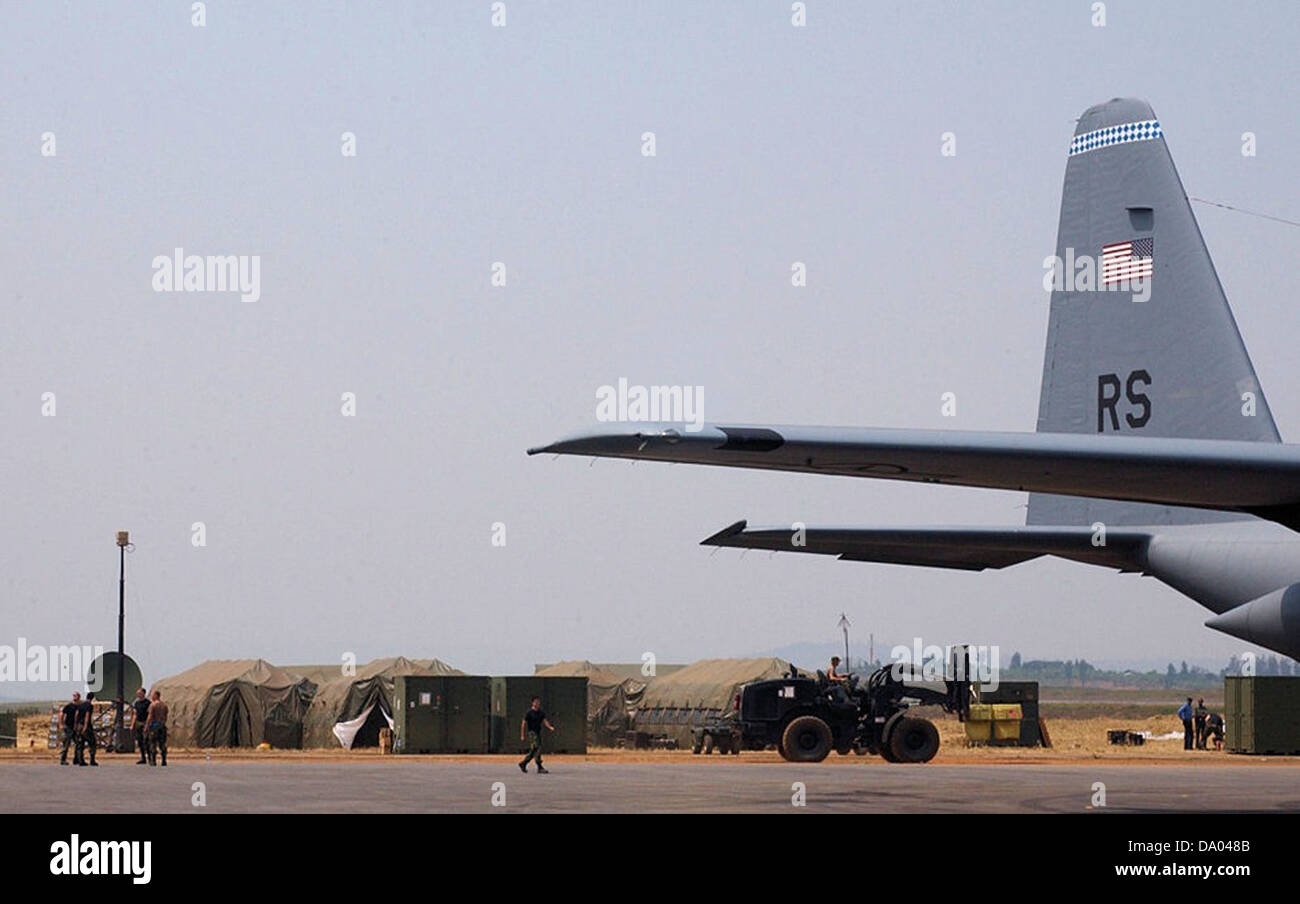 The 86th Operations Group and the 37th Airlift Squadron conducted ...