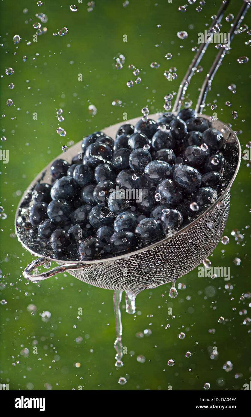 Fruit washed in water with splash hi-res stock photography and images ...